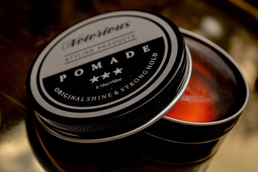 Strong Hold Pomade | Notorious